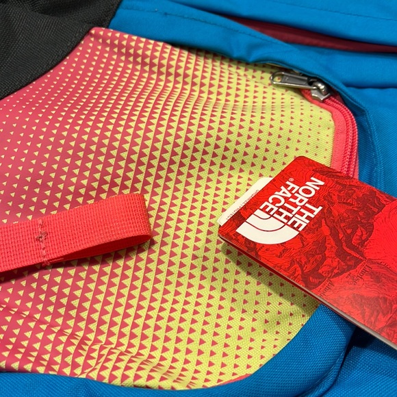 The North Face | Accessories | The North Face Wiseguy Backpack Book Bag ...